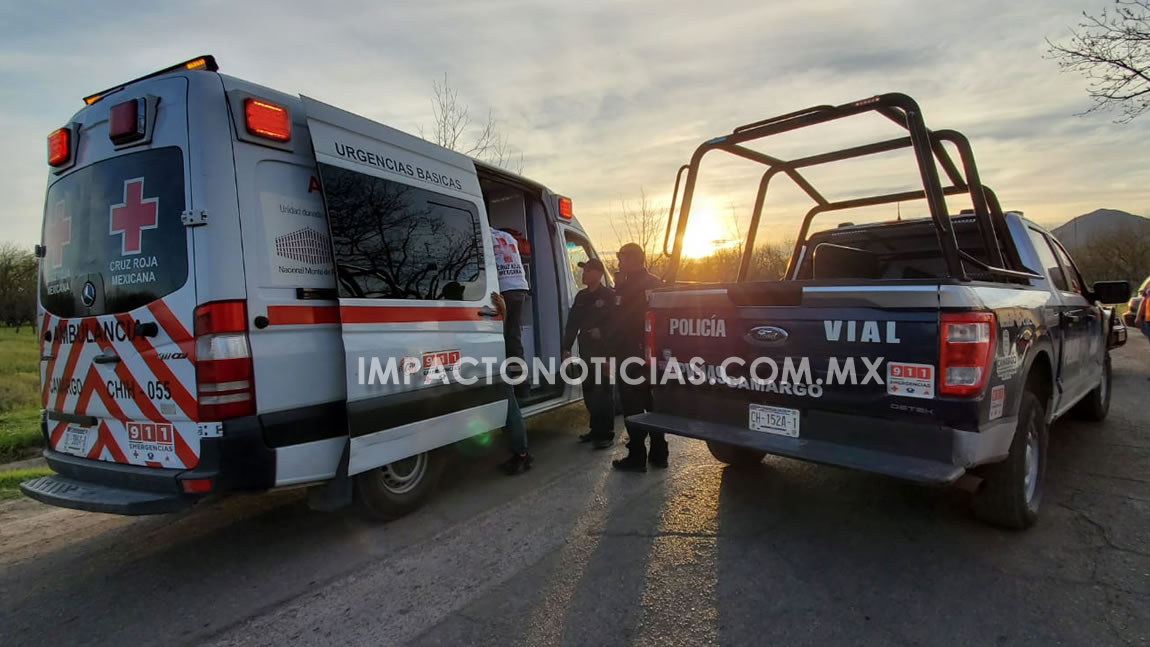 Dos lesionados tras choque entre camioneta y motocicleta, en el ...