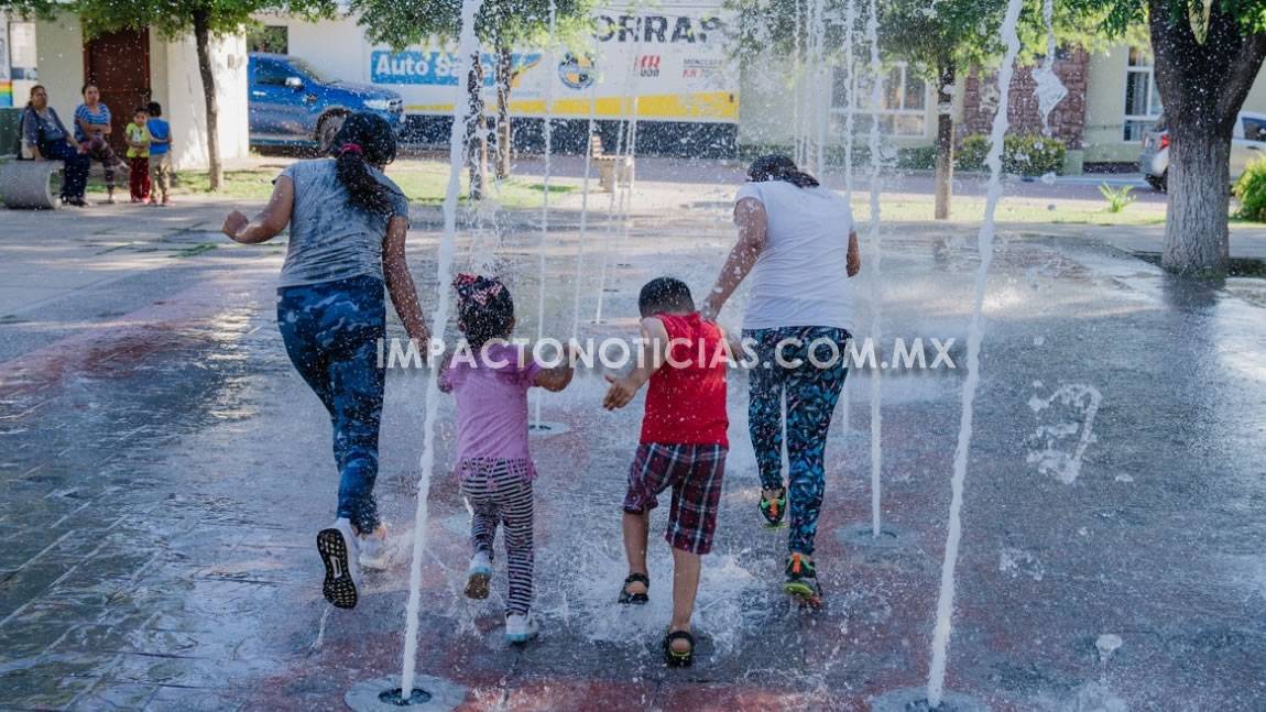 Rehabilita Servicios Municipales las fuentes danzantes del Parque ...