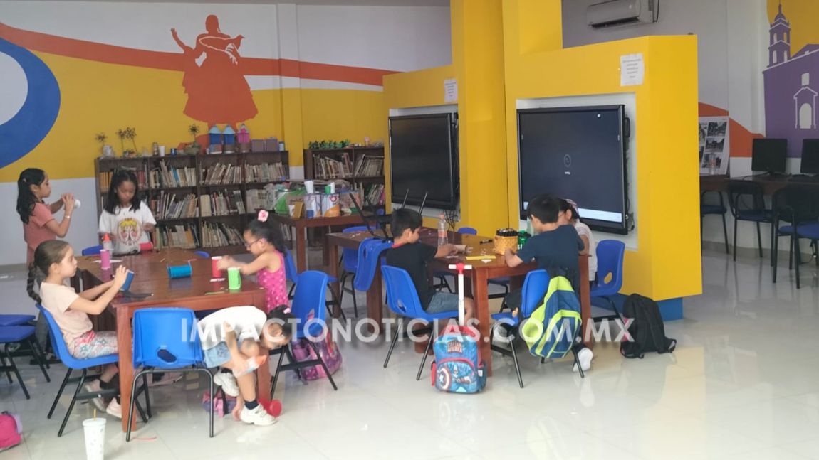 Cada año son menos los visitantes a bibliotecas de Camargo para ...